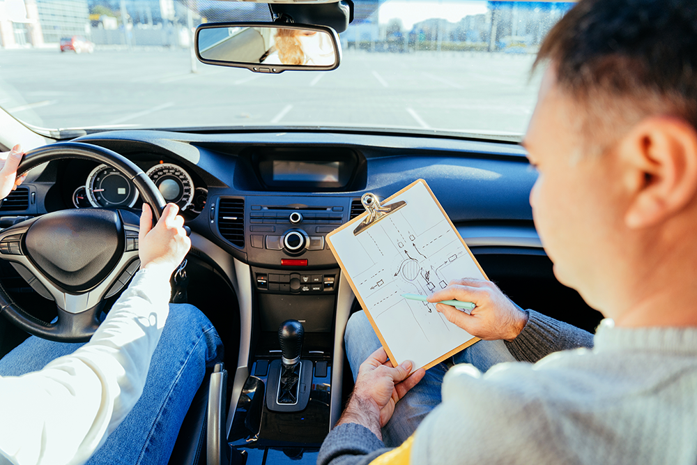Just Driving Lessons in Ottawa - Walkley Driving School